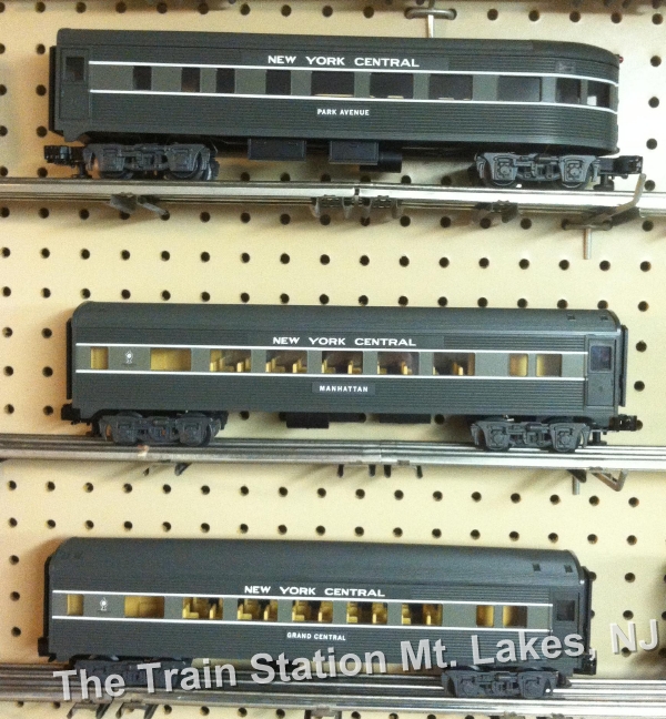 Lionel 0 3 NEW YORK CENTRAL PASSENGER CARS