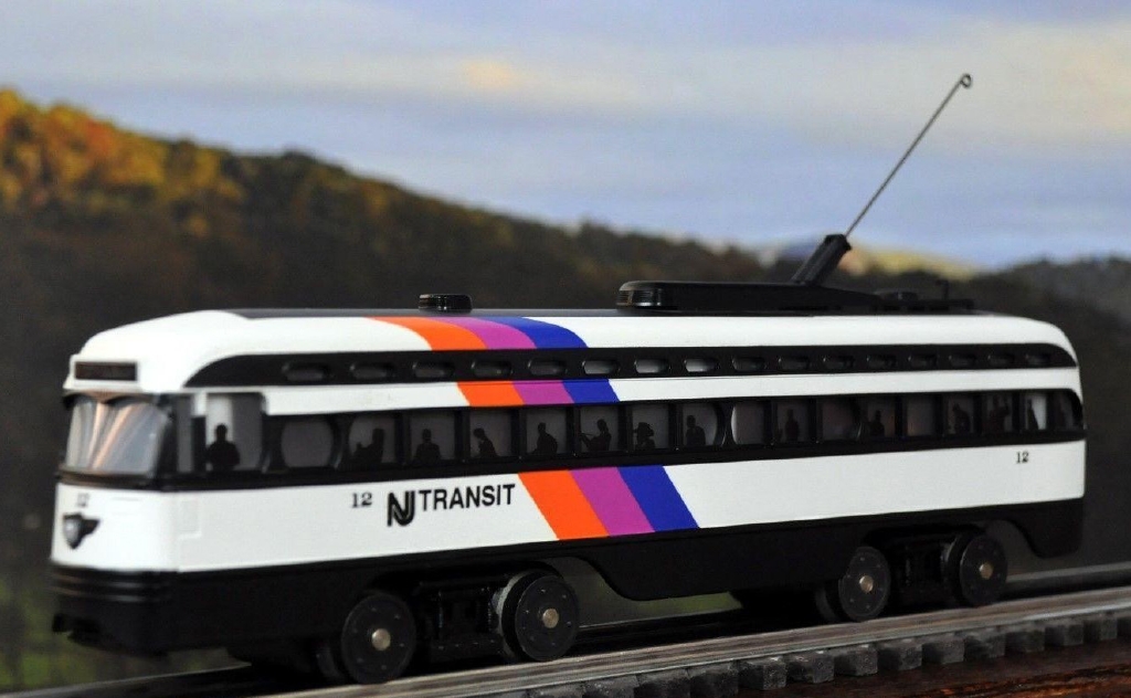 NEW JERSEY TRANSIT PCC ELECTRIC STREET CAR WITH PROTO-SOUND 2.O